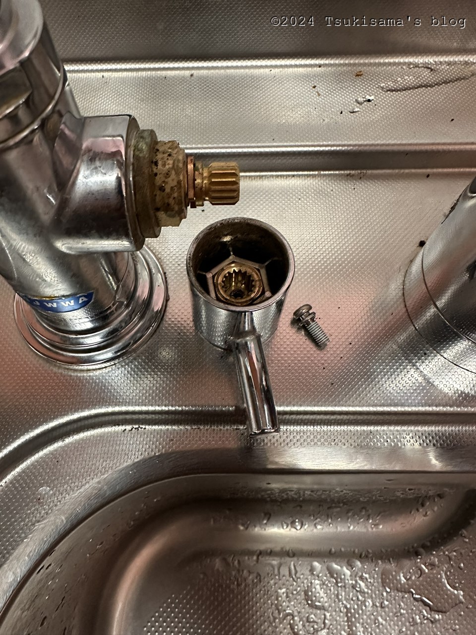 ビルトイン浄水器の蛇口バルブ(KVK止水カートリッジ KPS018)の交換【2回目】 | tsukisama’s blog